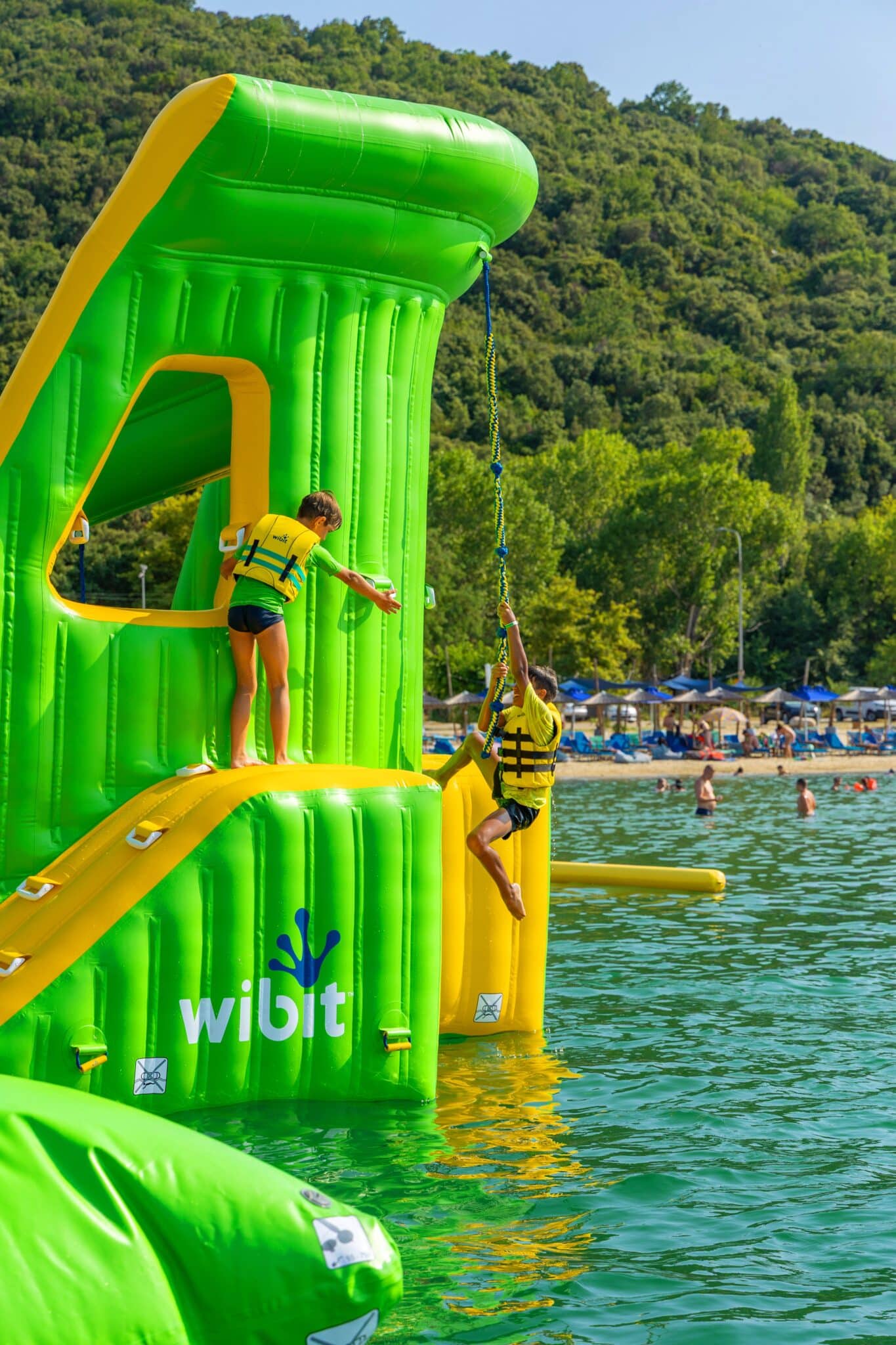Wibit Waterparks for Beaches – Grow Visitors & Revenue
